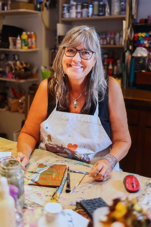 Patty Donahue – The Maker Beehive